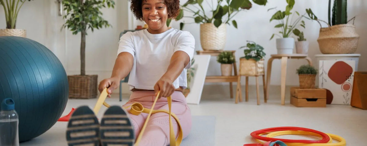 Exercises to Do with Small Resistance Bands for a Full-Body Workout ...